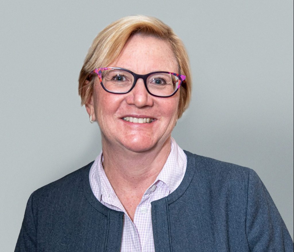 A/Prof Heather Mack receives AM in Queens Birthday Honours - Vision ...